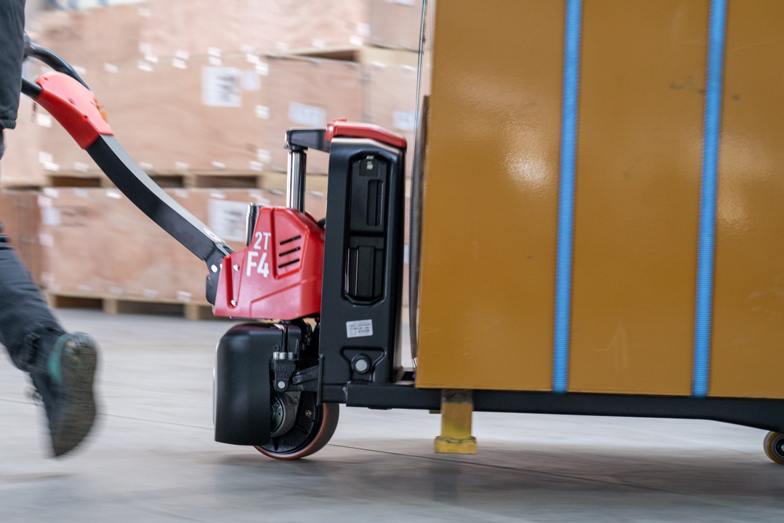 EP F4 1.5 TON LİTYUM-ION AKÜLÜ TRANSPALET | LİTEF